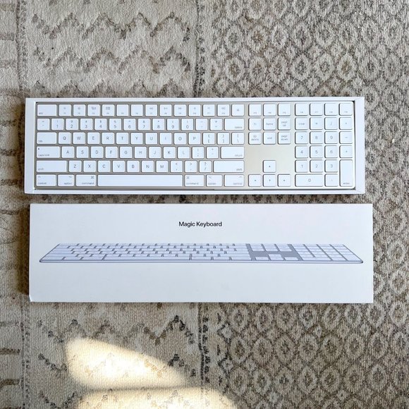 Apple | Computers, Laptops & Parts | Magic Apple Keyboard With Numeric ...